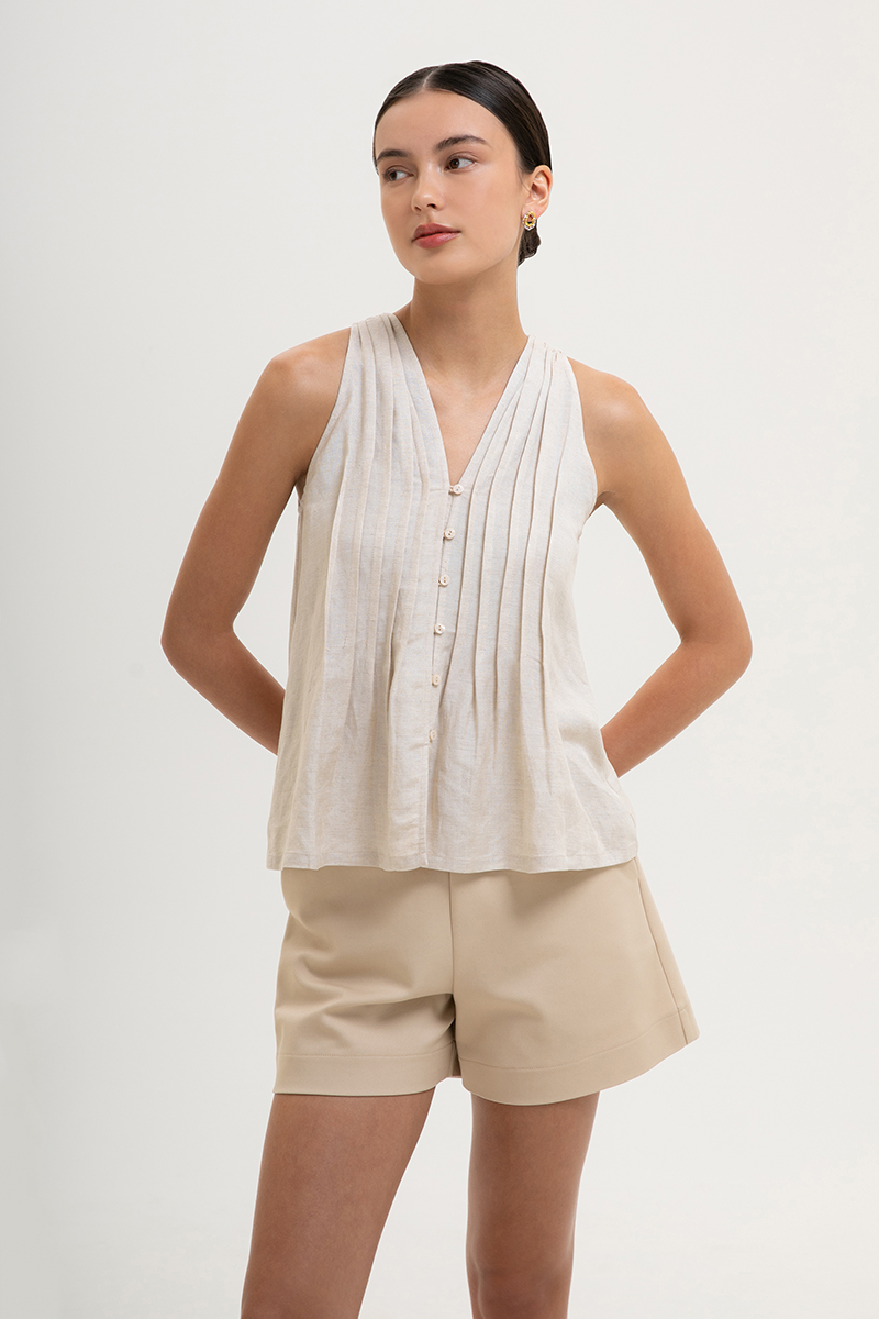 IDELLE PLEATED LINEN TOP | Love and Bravery